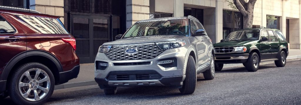 How to Parallel Park Using Ford Active Park Assist 2.0 - Akins Ford