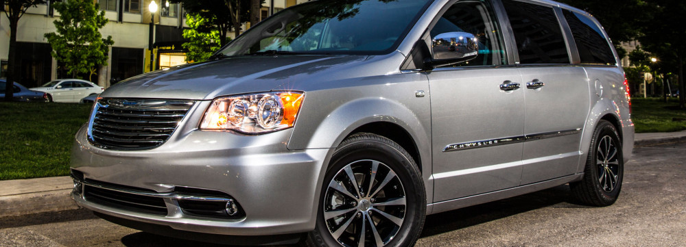 Why It’s Cool to Drive a Minivan | Chrysler Dealership