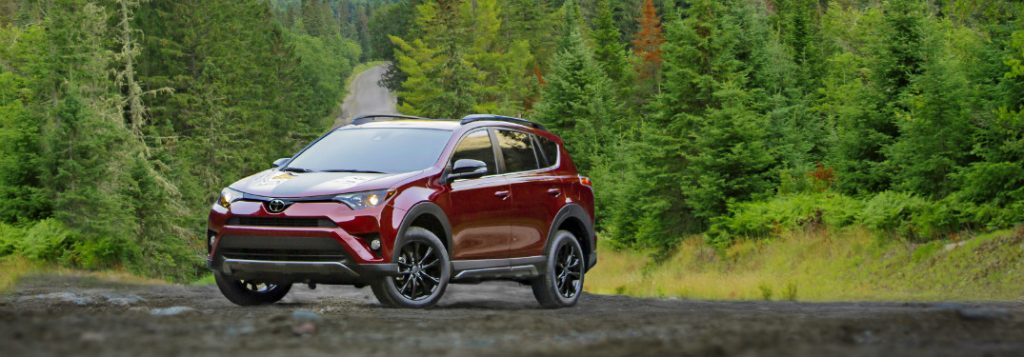 What Comes With the 2018 Toyota RAV4 Adventure Grade?