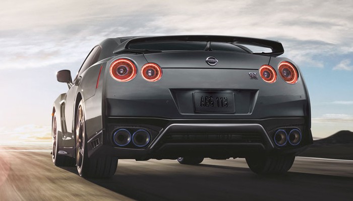 2020 Nissan GT-R Engine Specifications & Performance Ratings
