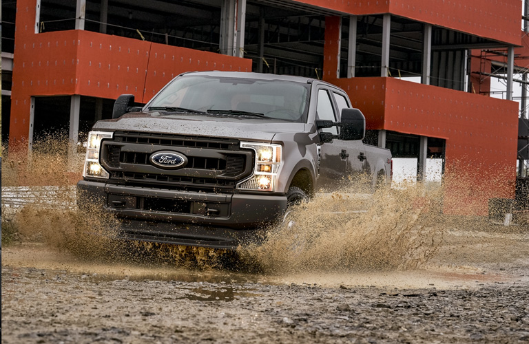 What are the 2020 Ford Super Duty engine options?
