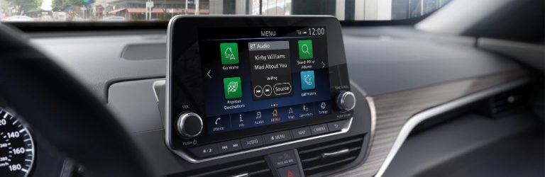 How to set up my phone in the 2020 Nissan Altima - Glendale Nissan