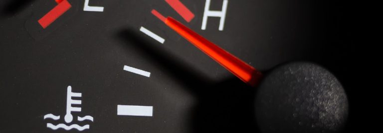 How to Handle an Overheating Engine While Driving