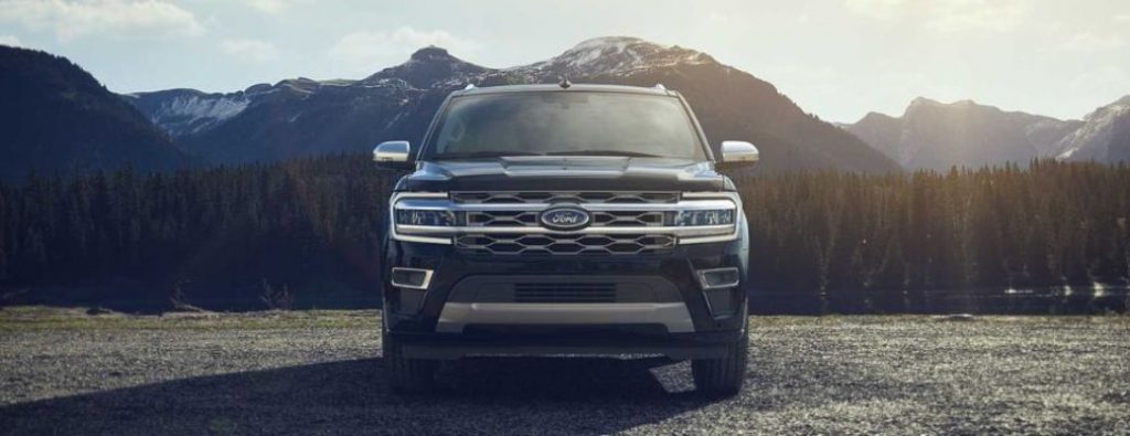 Test Drive the 2023 Ford Expedition in Milwaukee, WI
