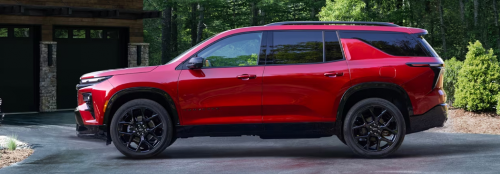 A Look at the 2024 Chevrolet Traverse Interior and Technology Features